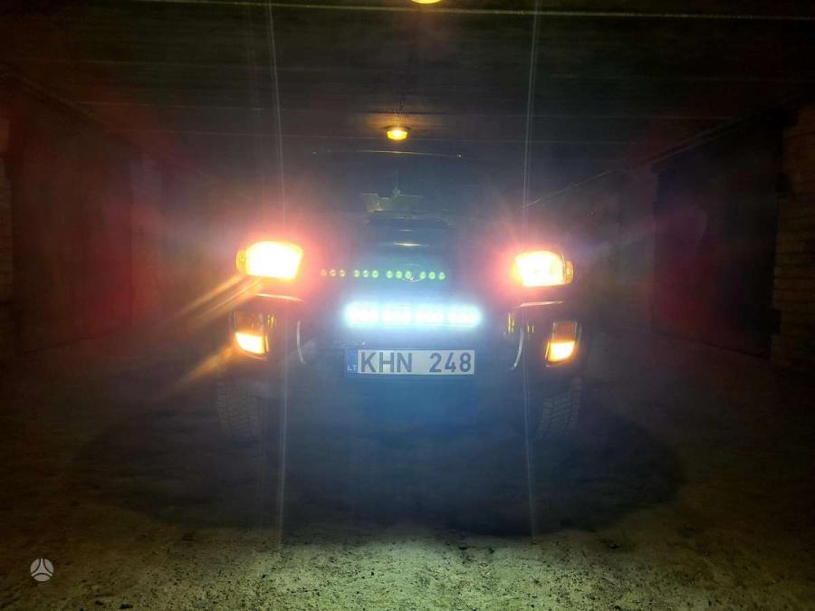 Melns Toyota RAV4 2003 Viļņa, ar dzinēja tilpumu 2.00 L un nobraukumu 280 tūkst. km par 4300 €, foto 39 vietnē AUTOMOTO.COM.LV