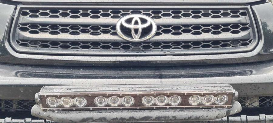 Melns Toyota RAV4 2003 Viļņa, ar dzinēja tilpumu 2.00 L un nobraukumu 280 tūkst. km par 4300 €, foto 40 vietnē AUTOMOTO.COM.LV