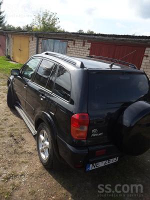 Melns Toyota RAV4 2003 Preiļi, ar dzinēja tilpumu 2.00 L un nobraukumu 0 tūkst. km par 2700 €, foto 7 vietnē AUTOMOTO.COM.LV