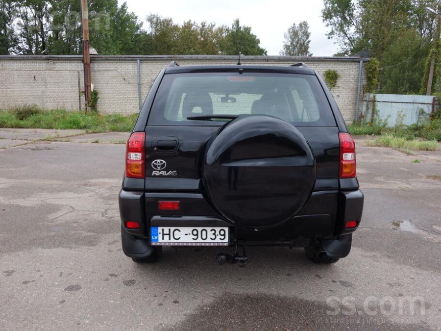 Черный Тойота РАВ 4 2004 в Рига, объемом двигателя 2.00 л и пробегом 277 тыс. км за 2850 €, фото 5 на AUTOMOTO.COM.LV