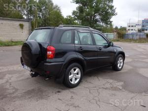 Черный Тойота РАВ 4 2004 в Рига, объемом двигателя 2.00 л и пробегом 277 тыс. км за 2850 €, фото 15 на AUTOMOTO.COM.LV