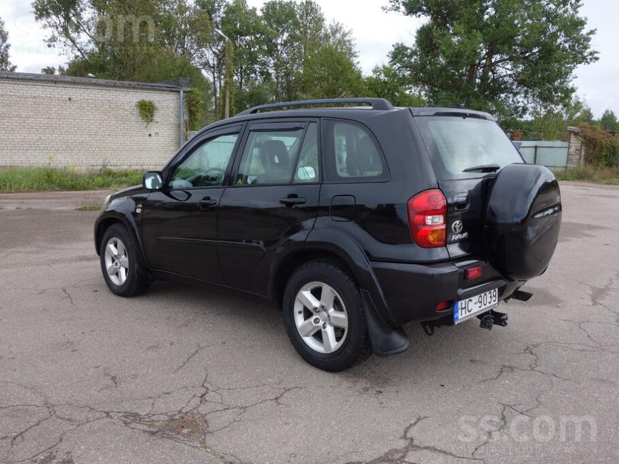 Черный Тойота РАВ 4 2004 в Рига, объемом двигателя 2.00 л и пробегом 277 тыс. км за 2850 €, фото 16 на AUTOMOTO.COM.LV