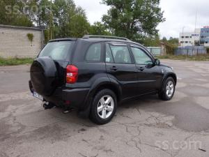 Черный Тойота РАВ 4 2004 в Рига, объемом двигателя 2.00 л и пробегом 277 тыс. км за 2850 €, фото 15 на AUTOMOTO.COM.LV
