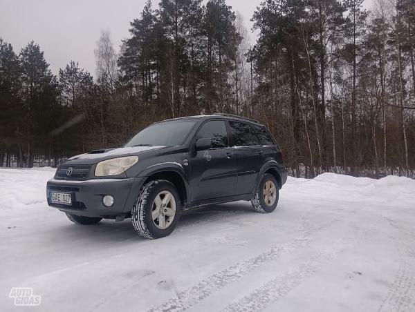 Melns Toyota RAV4 2005 Varėna, ar dzinēja tilpumu 2.00 L un nobraukumu 269 tūkst. km par 3150 €, foto 7 vietnē AUTOMOTO.COM.LV
