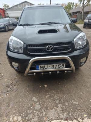 Black Toyota RAV4 2005 in Jelgava, with an engine capacity of 2.00 L and mileage of 264 thousand km for 3950 €, photo  on AUTOMOTO.COM.LV