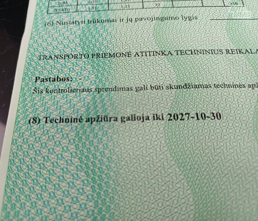 Черный Тойота РАВ 4 2006 в Шяуляй, объемом двигателя 2.20 л и пробегом 180 тыс. км за 4500 €, фото 13 на AUTOMOTO.COM.LV