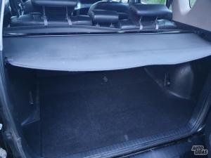 Black Toyota RAV4 2006 in Vilnius, with an engine capacity of 2.20 L and mileage of 300 thousand km for 4590 €, photo 9 on AUTOMOTO.COM.LV