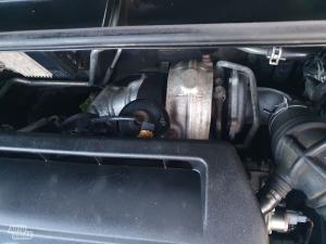 Black Toyota RAV4 2006 in Vilnius, with an engine capacity of 2.20 L and mileage of 300 thousand km for 4590 €, photo 12 on AUTOMOTO.COM.LV
