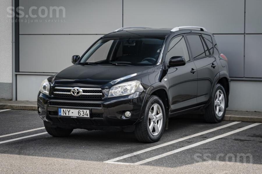 Black Toyota RAV4 2006 in Riga, with an engine capacity of 2.20 L and mileage of 0 thousand km for 4500 €, photo 1 on AUTOMOTO.COM.LV
