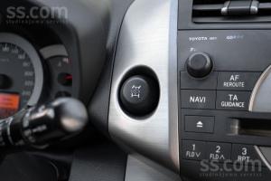 Black Toyota RAV4 2006 in Riga, with an engine capacity of 2.20 L and mileage of 0 thousand km for 4500 €, photo 26 on AUTOMOTO.COM.LV