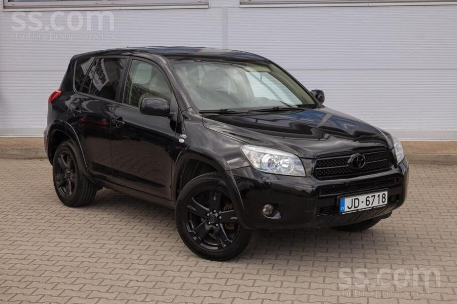 Black Toyota RAV4 2006 in Riga, with an engine capacity of 2.20 L and mileage of 0 thousand km for 1995 €, photo 4 on AUTOMOTO.COM.LV