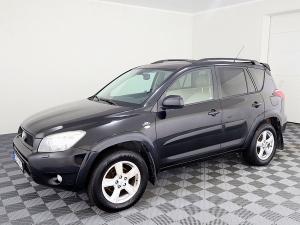 Черный Тойота РАВ 4 2006 в Таллин, объемом двигателя 2.20 л и пробегом 263 тыс. км за 3399 €, фото 3 на AUTOMOTO.COM.LV