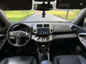Melns Toyota RAV4 2006 Ukmergė, ar dzinēja tilpumu 2.20 L un nobraukumu 303 tūkst. km par 2600 €, foto 11 vietnē AUTOMOTO.COM.LV