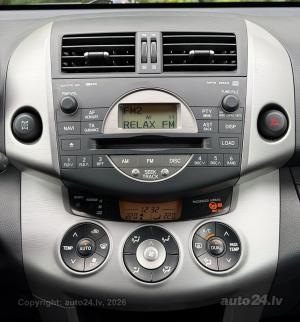 Черный Тойота РАВ 4 2006 в Таллин, объемом двигателя 2.00 л и пробегом 233 тыс. км за 5900 €, фото 21 на AUTOMOTO.COM.LV