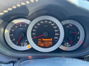 Melns Toyota RAV4 2006 Saldus, ar dzinēja tilpumu 2.20 L un nobraukumu 340 tūkst. km par 4700 €, foto 13 vietnē AUTOMOTO.COM.LV