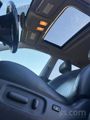 Melns Toyota RAV4 2006 Saldus, ar dzinēja tilpumu 2.20 L un nobraukumu 340 tūkst. km par 4700 €, foto 15 vietnē AUTOMOTO.COM.LV