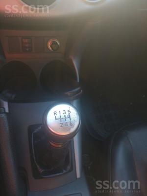 Black Toyota RAV4 2007 in Balvi, with an engine capacity of 2.20 L and mileage of 261 thousand km for 4450 €, photo 13 on AUTOMOTO.COM.LV
