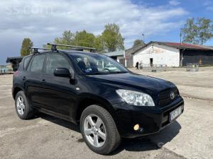 Melns Toyota RAV4 2007 Rīga, ar dzinēja tilpumu 2.00 L un nobraukumu 190 tūkst. km par 5050 €, foto 7 vietnē AUTOMOTO.COM.LV