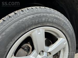 Melns Toyota RAV4 2007 Rīga, ar dzinēja tilpumu 2.00 L un nobraukumu 190 tūkst. km par 5050 €, foto 16 vietnē AUTOMOTO.COM.LV