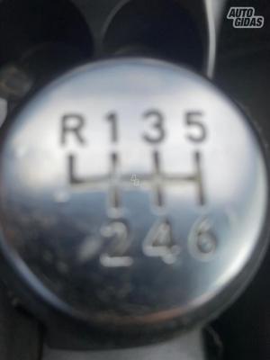 Melns Toyota RAV4 2007 Marijampole, ar dzinēja tilpumu 2.20 L un nobraukumu 178 tūkst. km par 3950 €, foto 12 vietnē AUTOMOTO.COM.LV