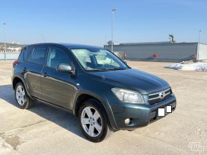 Black Toyota RAV4 2008 in Ukmerge, with an engine capacity of 2.20 L and mileage of 209 thousand km for 5500 €, photo 7 on AUTOMOTO.COM.LV
