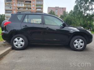 Melns Toyota RAV4 2008 Rīga, ar dzinēja tilpumu 2.00 L un nobraukumu 266 tūkst. km par 4000 €, foto 5 vietnē AUTOMOTO.COM.LV