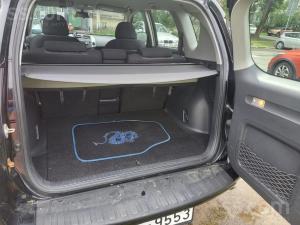 Melns Toyota RAV4 2008 Rīga, ar dzinēja tilpumu 2.00 L un nobraukumu 266 tūkst. km par 4000 €, foto 6 vietnē AUTOMOTO.COM.LV