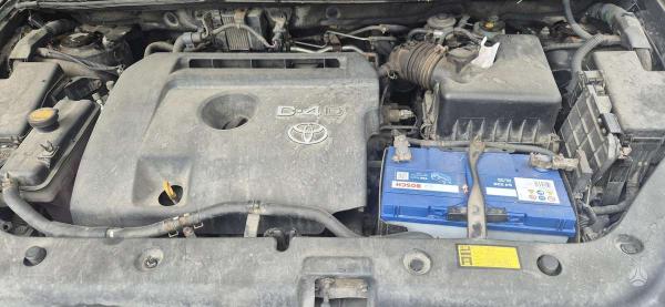 Melns Toyota RAV4 2008 Kauņa, ar dzinēja tilpumu 2.23 L un nobraukumu 287 tūkst. km par 4400 €, foto 4 vietnē AUTOMOTO.COM.LV