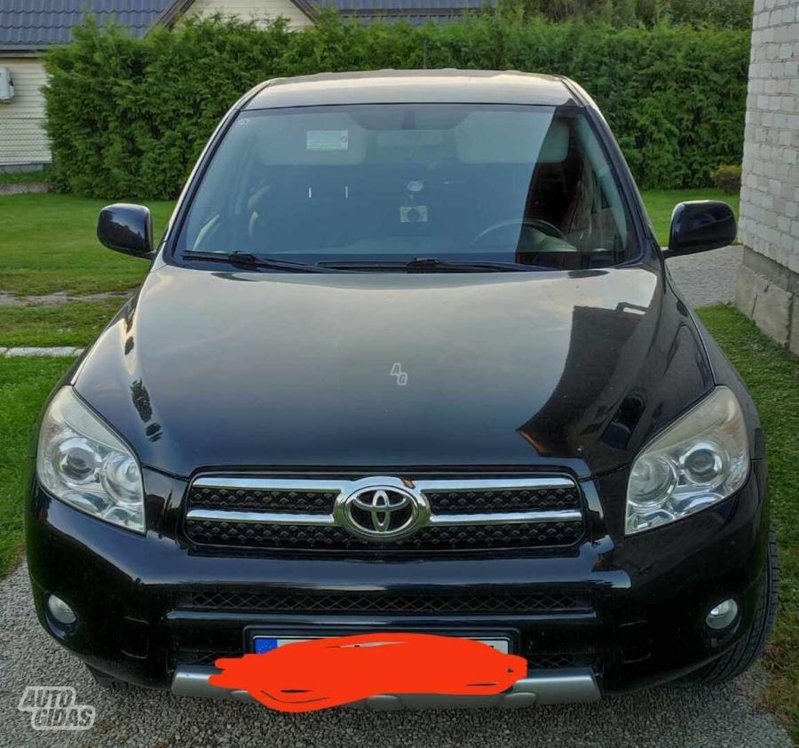 Melns Toyota RAV4 2009 Panevēža, ar dzinēja tilpumu 2.20 L un nobraukumu 229 tūkst. km par 5000 €, foto 2 vietnē AUTOMOTO.COM.LV