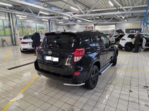 Melns Toyota RAV4 2009 Viļņa, ar dzinēja tilpumu 2.23 L un nobraukumu 206 tūkst. km par 5400 €, foto 6 vietnē AUTOMOTO.COM.LV