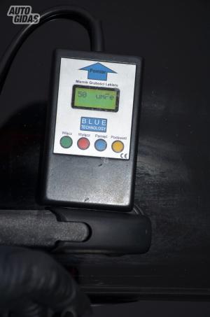 Black Toyota RAV4 2009 in Kaunas, with an engine capacity of 2.20 L and mileage of 252 thousand km for 5950 €, photo 8 on AUTOMOTO.COM.LV
