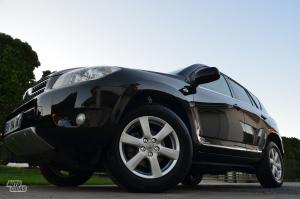 Black Toyota RAV4 2009 in Kaunas, with an engine capacity of 2.20 L and mileage of 252 thousand km for 5950 €, photo 22 on AUTOMOTO.COM.LV