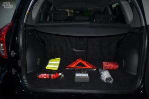 Black Toyota RAV4 2009 in Kaunas, with an engine capacity of 2.20 L and mileage of 252 thousand km for 5950 €, photo 32 on AUTOMOTO.COM.LV