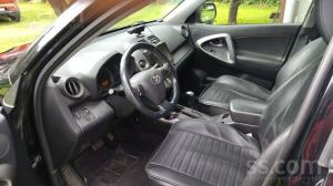 Melns Toyota RAV4 2009 Valmiera, ar dzinēja tilpumu 2.20 L un nobraukumu 283 tūkst. km par 6100 €, foto 8 vietnē AUTOMOTO.COM.LV