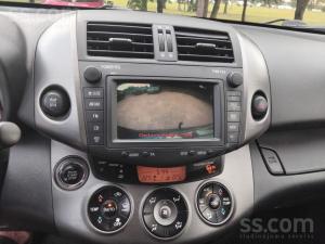 Melns Toyota RAV4 2009 Rīga, ar dzinēja tilpumu 2.20 L un nobraukumu 287 tūkst. km par 5500 €, foto 10 vietnē AUTOMOTO.COM.LV