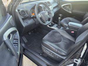 Melns Toyota RAV4 2010 Ogre, ar dzinēja tilpumu 2.20 L un nobraukumu 293 tūkst. km par 7200 €, foto 11 vietnē AUTOMOTO.COM.LV
