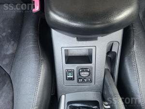 Melns Toyota RAV4 2010 Ogre, ar dzinēja tilpumu 2.20 L un nobraukumu 293 tūkst. km par 7200 €, foto 15 vietnē AUTOMOTO.COM.LV