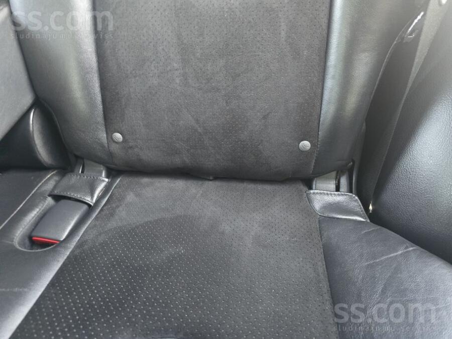 Melns Toyota RAV4 2010 Ogre, ar dzinēja tilpumu 2.20 L un nobraukumu 293 tūkst. km par 7200 €, foto 22 vietnē AUTOMOTO.COM.LV