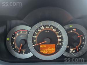 Melns Toyota RAV4 2010 Ogre, ar dzinēja tilpumu 2.20 L un nobraukumu 293 tūkst. km par 7200 €, foto 32 vietnē AUTOMOTO.COM.LV