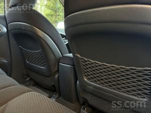 Melns Toyota RAV4 2010 Jēkabpils, ar dzinēja tilpumu 2.20 L un nobraukumu 312 tūkst. km par 7000 €, foto 10 vietnē AUTOMOTO.COM.LV