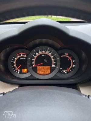 Melns Toyota RAV4 2010 Plungė, ar dzinēja tilpumu 2.20 L un nobraukumu 268 tūkst. km par 6300 €, foto 16 vietnē AUTOMOTO.COM.LV