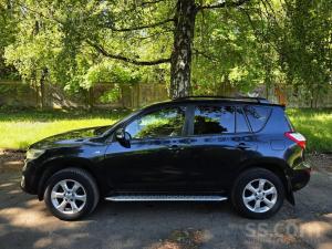 Melns Toyota RAV4 2011 Rīga, ar dzinēja tilpumu 2.20 L un nobraukumu 191 tūkst. km par 7300 €, foto 7 vietnē AUTOMOTO.COM.LV
