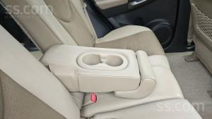 Melns Toyota RAV4 2011 Rīga, ar dzinēja tilpumu 2.20 L un nobraukumu 191 tūkst. km par 7300 €, foto 11 vietnē AUTOMOTO.COM.LV