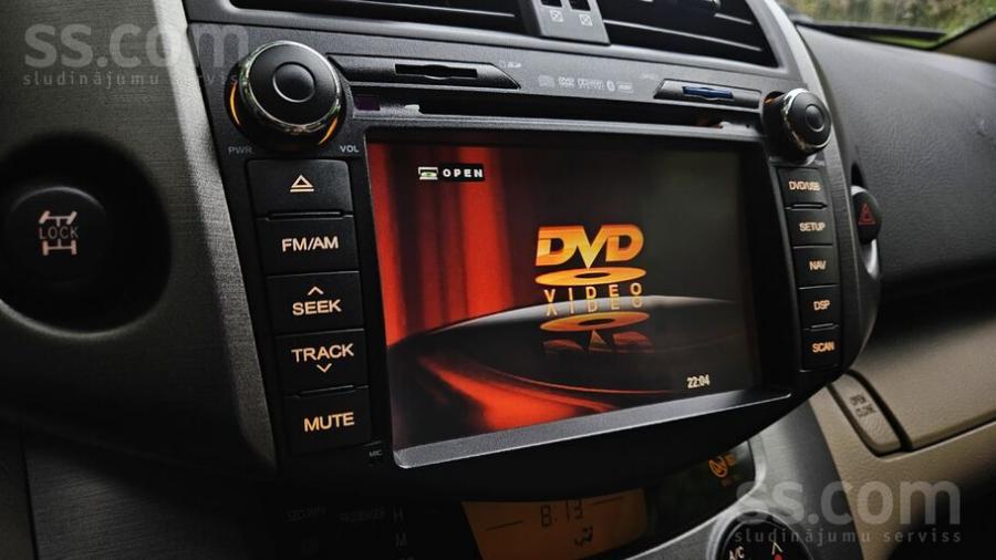 Melns Toyota RAV4 2011 Rīga, ar dzinēja tilpumu 2.20 L un nobraukumu 191 tūkst. km par 7300 €, foto 19 vietnē AUTOMOTO.COM.LV