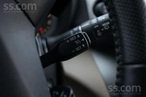 Black Toyota RAV4 2011 in Jelgava, with an engine capacity of 2.00 L and mileage of 145 thousand km for 11500 €, photo 27 on AUTOMOTO.COM.LV