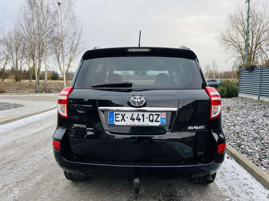 Melns Toyota RAV4 2012 Kauņa, ar dzinēja tilpumu 0.00 L un nobraukumu 262 tūkst. km par 7850 €, foto 8 vietnē AUTOMOTO.COM.LV