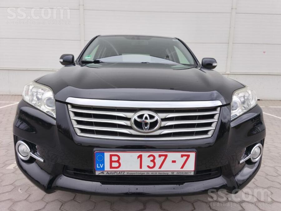 Melns Toyota RAV4 2012 Rīga, ar dzinēja tilpumu 2.20 L un nobraukumu 0 tūkst. km par 8200 €, foto 4 vietnē AUTOMOTO.COM.LV