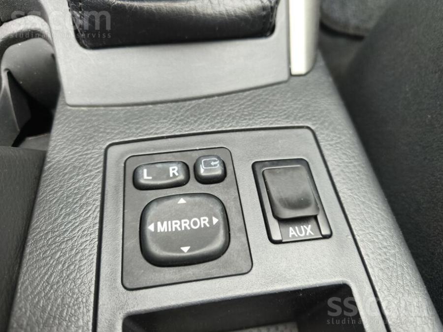 Melns Toyota RAV4 2012 Rīga, ar dzinēja tilpumu 2.20 L un nobraukumu 0 tūkst. km par 8200 €, foto 8 vietnē AUTOMOTO.COM.LV