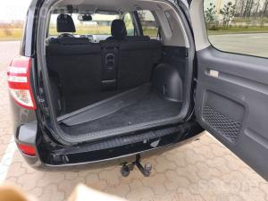 Melns Toyota RAV4 2012 Rīga, ar dzinēja tilpumu 2.20 L un nobraukumu 0 tūkst. km par 8200 €, foto 18 vietnē AUTOMOTO.COM.LV