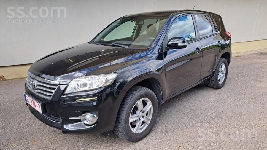 Melns Toyota RAV4 2012 Ogre, ar dzinēja tilpumu 2.20 L un nobraukumu 283 tūkst. km par 7950 €, foto 6 vietnē AUTOMOTO.COM.LV